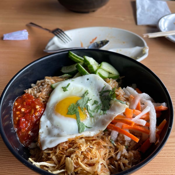 The Smokin' Buddha - 265 King St