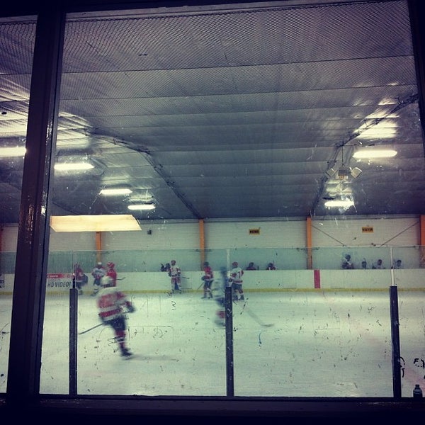 Photos at Doublerinks Arena - Vaughan Iceplex - Skating Rink