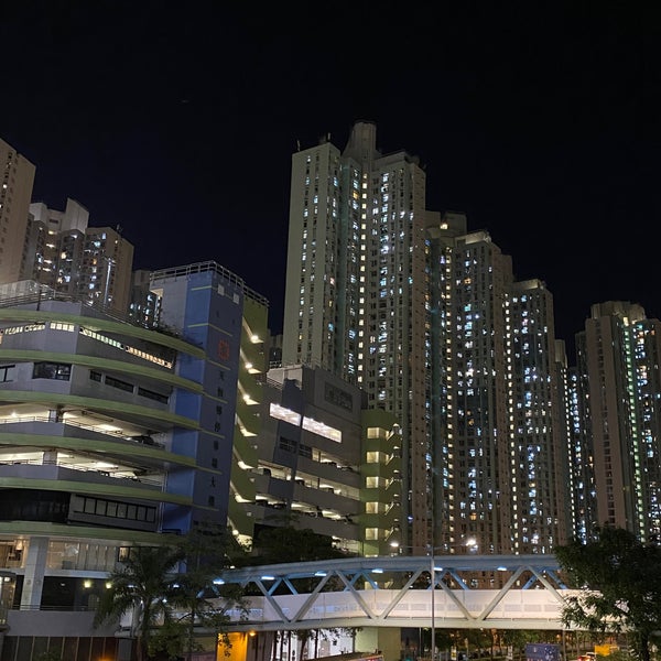 Photos at Tin Heng Estate Car Park Building 天恒邨停車場大樓 - Tin Shui Wai ...