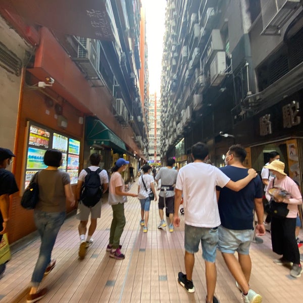 Camel Paint Building - Structure in Guān táng