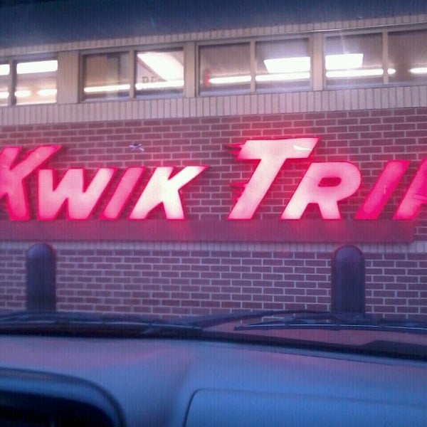 KWIK TRIP #446 - 8 tips from 1203 visitors