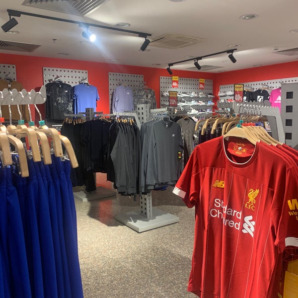 El Faleh Sports | الفالح للرياضة - الملز - 14 tips from 636 visitors