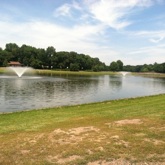 Spring Lake Park & Playground - 4 tips from 402 visitors