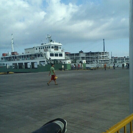 Port of Calapan - 33 tips