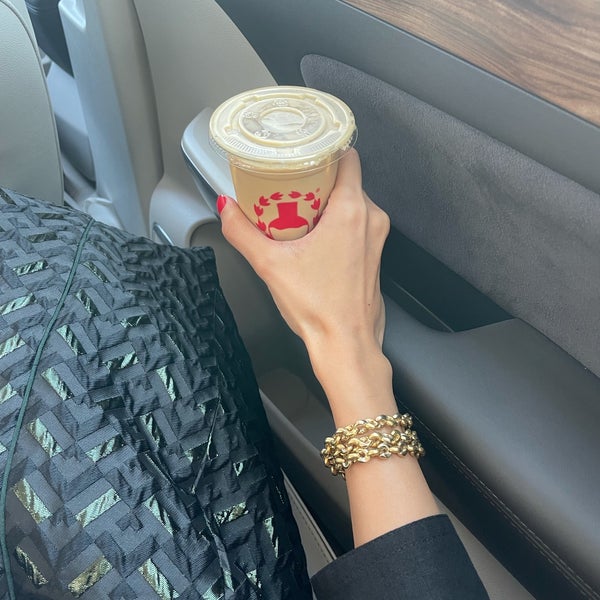 Caffeine Lab - Coffee Shop in الشاطئ