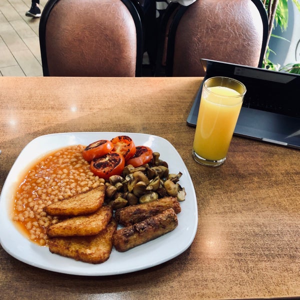 The Corner Cafe - London - 182 Hercules Rd