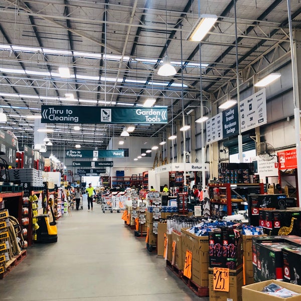Bunnings Warehouse - 110 visitors