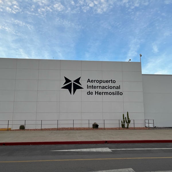 Photos at General Ignacio Pesqueira Garcia International Airport (HMO ...