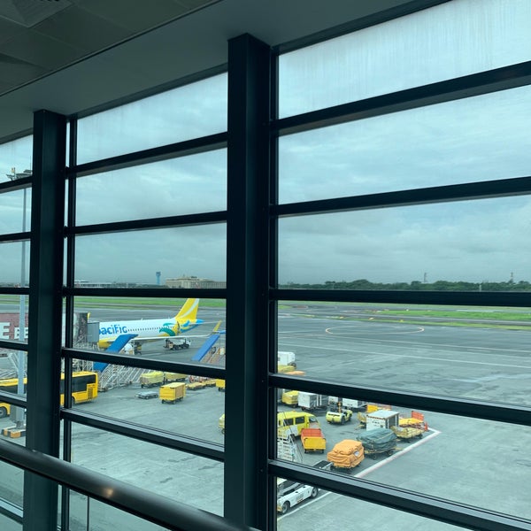 Philippine Airlines Check-In Counter - Barangay 183 - Andrews Avenue