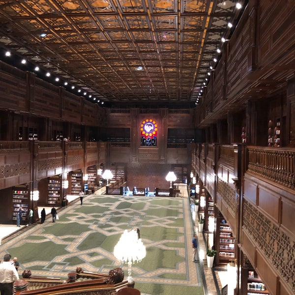 Photos at Iran Mall Public Library | کتابخانه ایران‌ مال - Library in ...