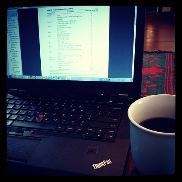 Buns 'n Roses Organic Wholegrain Bakery - Bakery in Edmonton