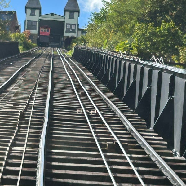 Duquesne Incline - South Shore - Pittsburgh, PA
