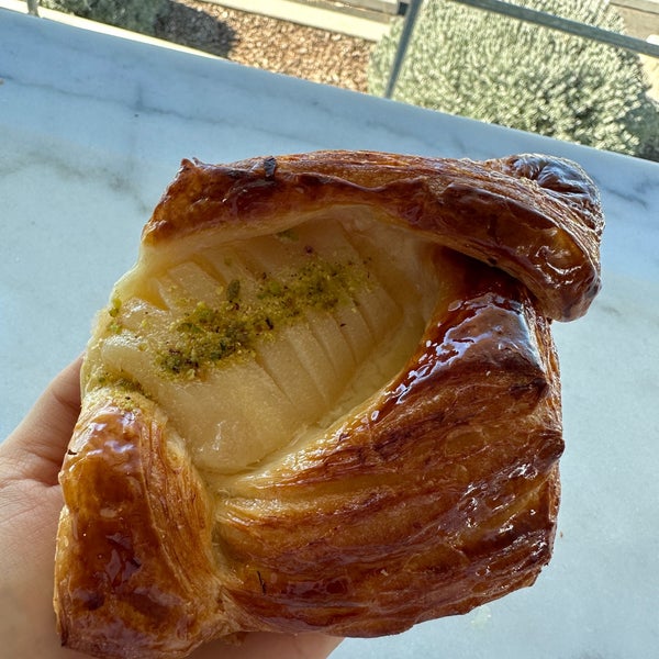 Estelle Bakery & Pâtisserie - Sacramento, CA