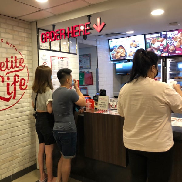 KFC - Fast Food Restaurant in Taman Paramount