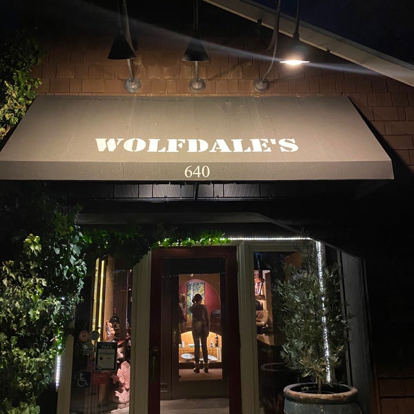 Wolfdale's - Downtown Tahoe City - 9 tips