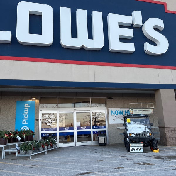 Lowe's - Hardware Store