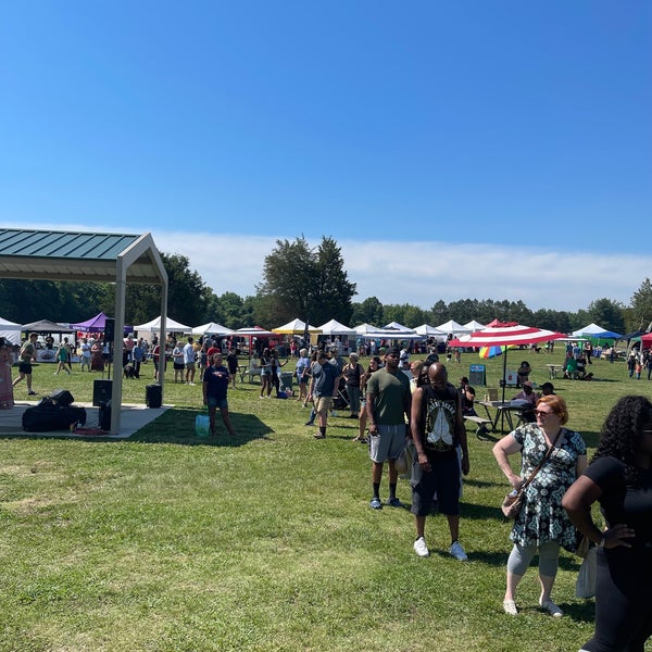 Dorey Park - Hiking Trail in Richmond