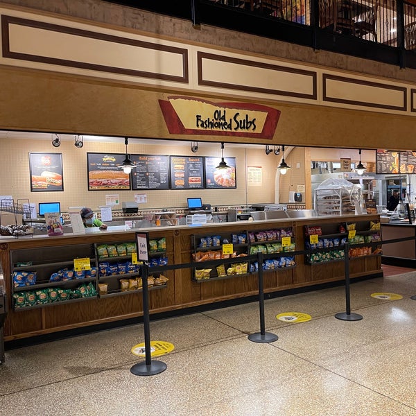 Wegmans Hot Bar - Café in Dulles Centre