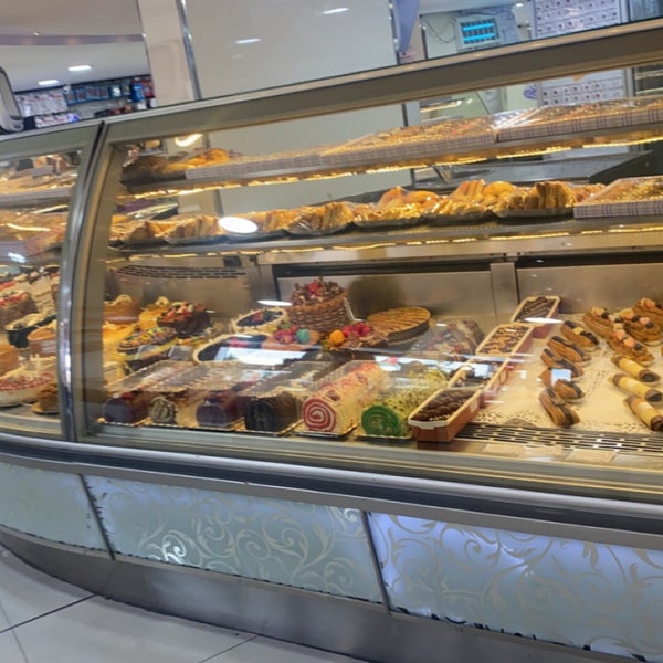 Rawan Cake | روان كيك - Cupcake Shop