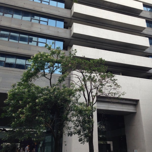 Manorom Building (อาคารมโนรม) - คลองเตย - 12 ทิปส์ จาก ผู้เยี่ยม 750 คน