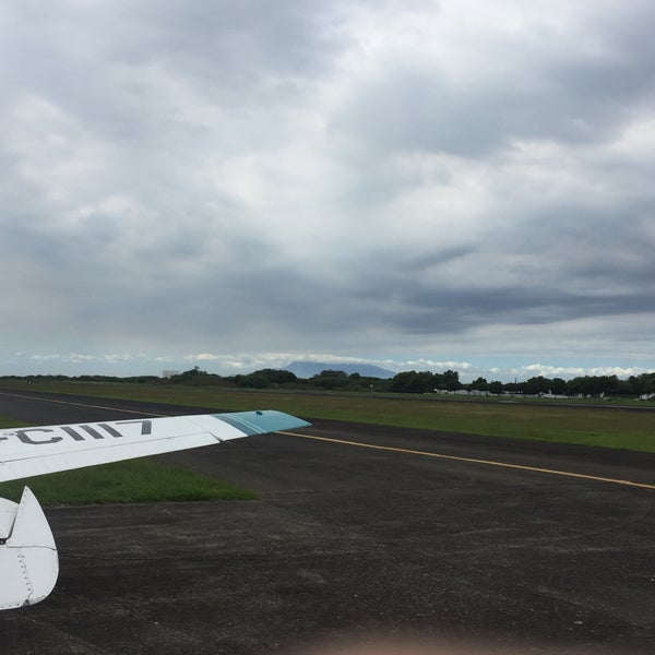 Major Danilo Atienza Air Base (SGL) - Lungsod ng Kabite, Cavite