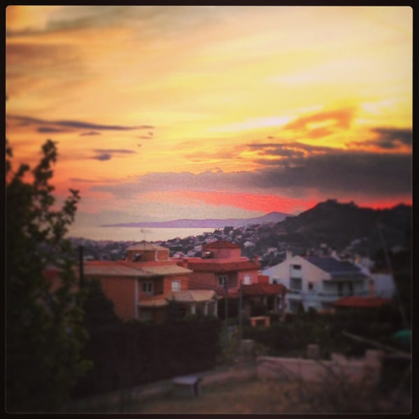 Λαγονήσι (Lagonisi) - 4 tips