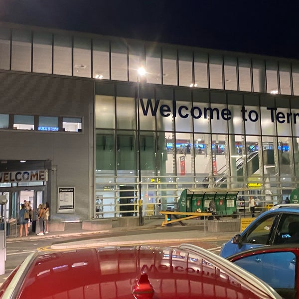 Terminal 3 - Airport Terminal in Manchester