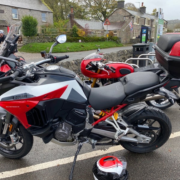 Monsal Head Viewpoint - Scenic Lookout