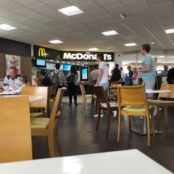 Sandbach Southbound Motorway Services (Roadchef) - 10 tips from 1846 ...
