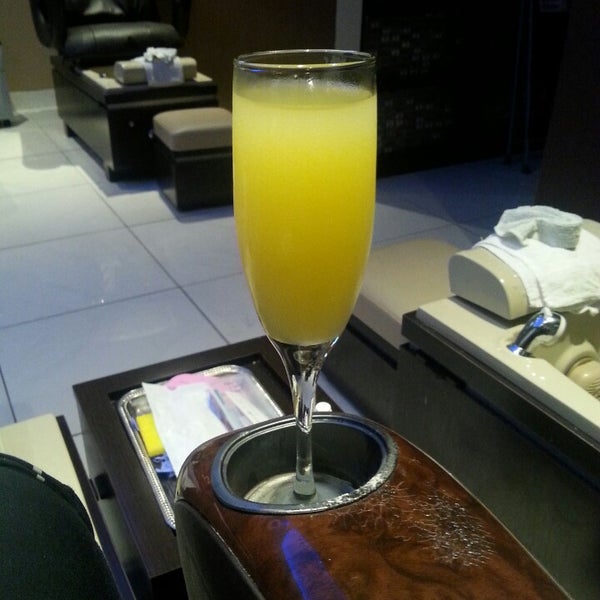 Vo's Nails - Memphis, TN