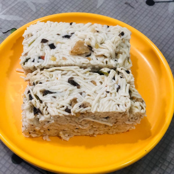 Glutton Street 贪吃街 - Food Truck in Muar