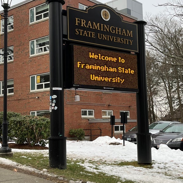 Framingham State University - University in Framingham