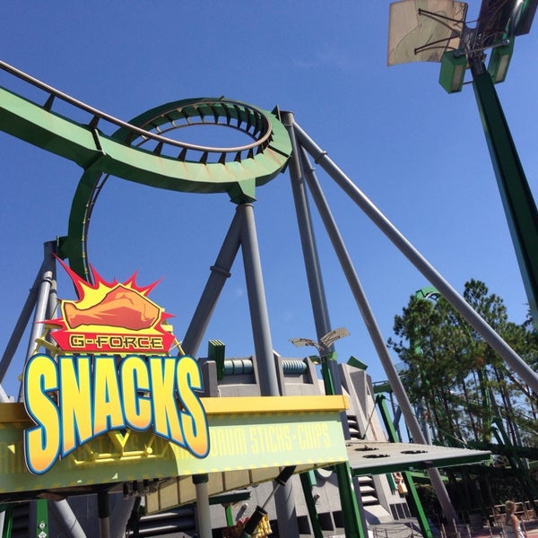 Hulk Elevator - Amusement Park in Orlando