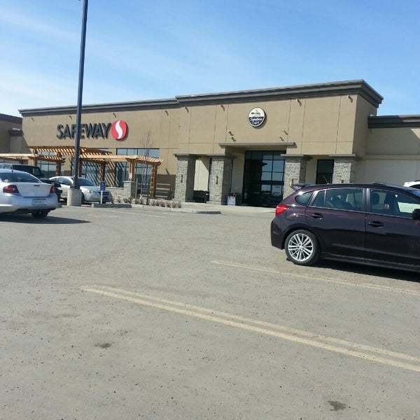 Safeway Canada - Supermarket in University Heights