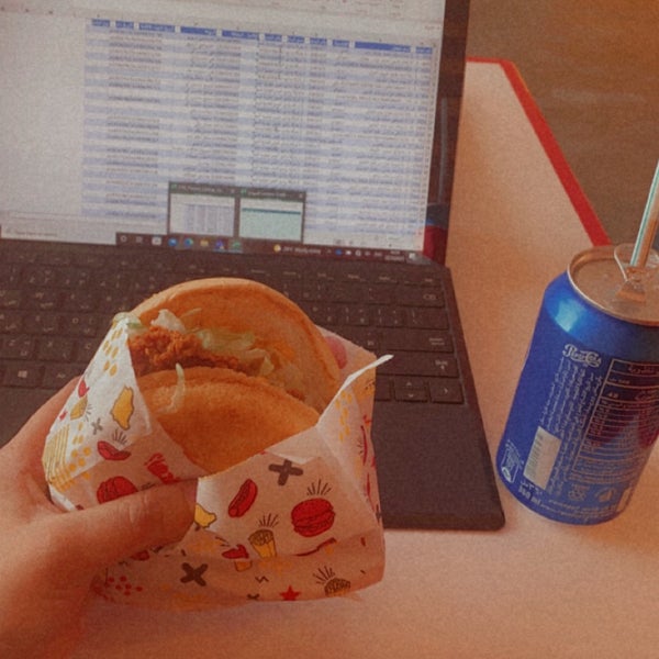 Jan Burger | جان برجر - Burger Joint in Riyadh