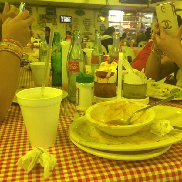 El Pariente JC Tacos al Carbon - Mexican Restaurant