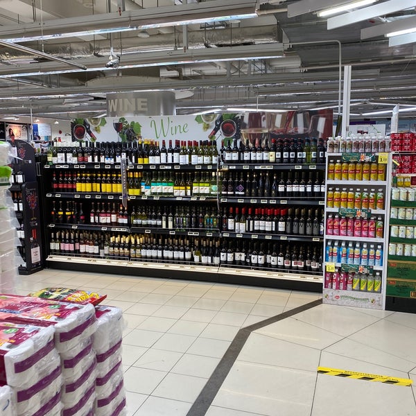 NTUC FairPrice - Supermarket in Farrer Park