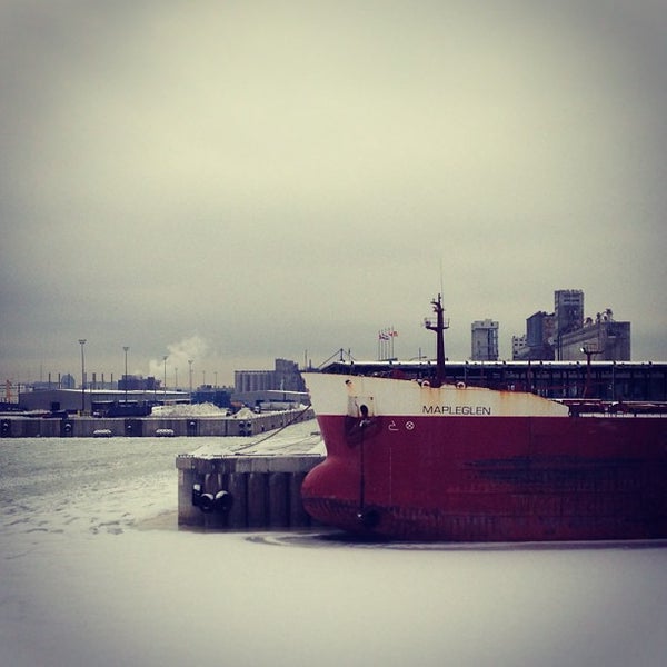 Quai King-Edward - Harbor or Marina in Montréal