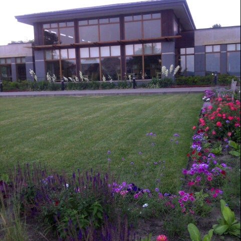 Wayzata Library - 2 tips from 71 visitors