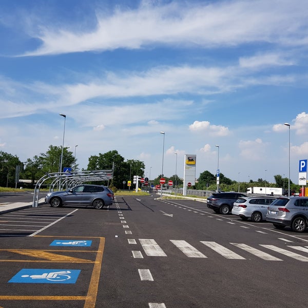 Area di Servizio Muggiano Ovest - Rest Area in Milano