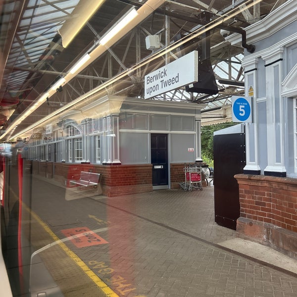 Berwick-upon-Tweed Railway Station (BWK) - 8 tips from 2265 visitors