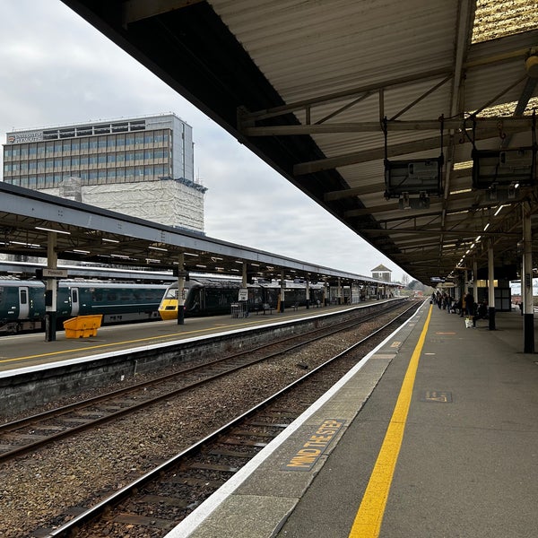 Plymouth Railway Station (PLY) - 25 tips