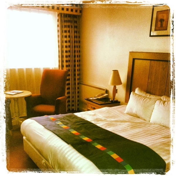 Photos at Park Inn by Radisson Cardiff City Centre - Hotel in The Hayes