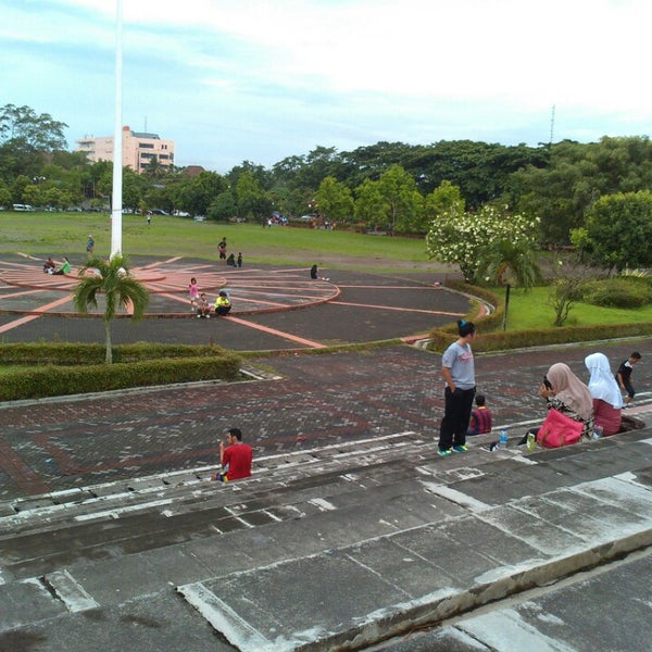 Lapangan GSP UGM - 31 tips from 2060 visitors