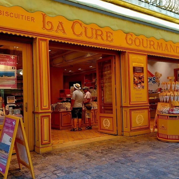 La Cure Gourmande - Candy Store in Paris