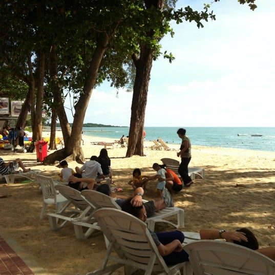 Desaru Beach - Bandar Penawar