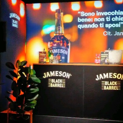 Jameson Black Barrel