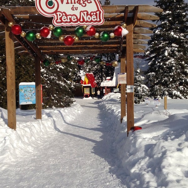 Village du Père Noel - Playground in Val-David