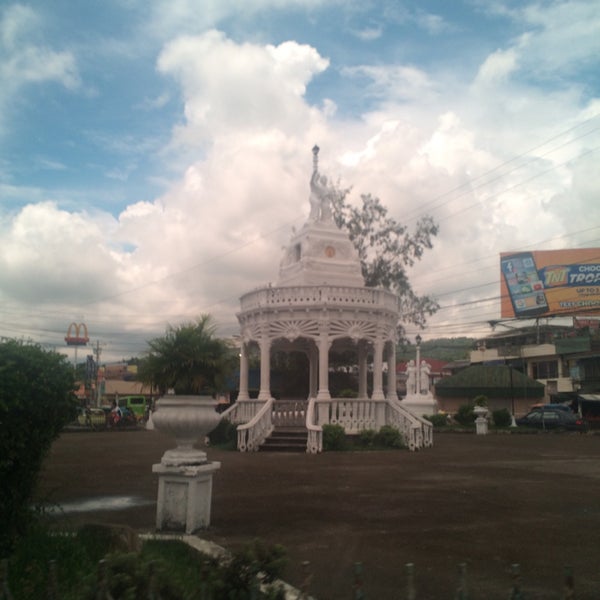 Carcar Rotunda - Park in Carcar City
