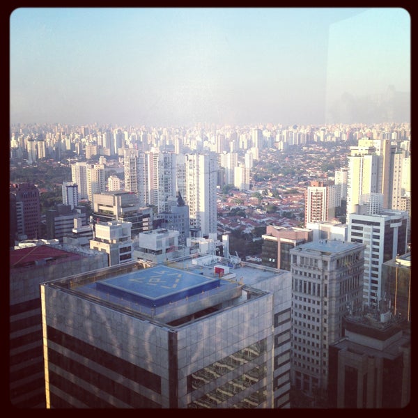 Photos at Zurich Brasil Seguros - Tower Bridge Corporate - Brooklin ...